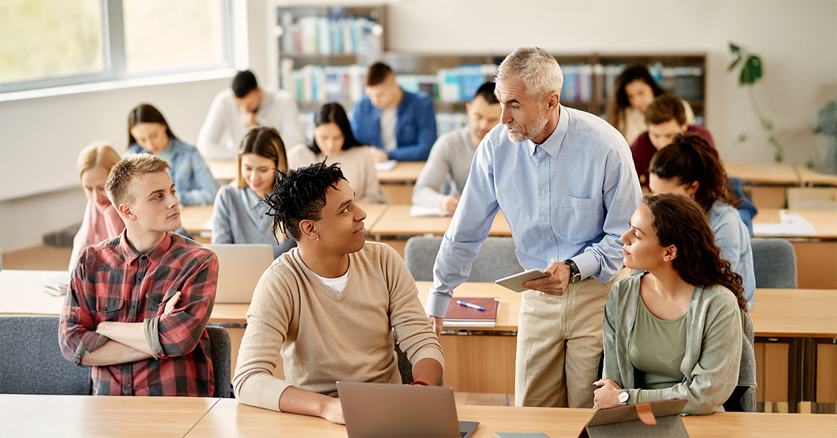 6 Common Features of the Best Higher Ed Enrollment Management Software